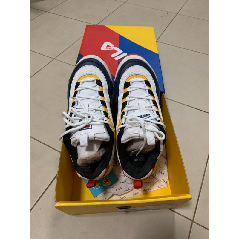 FILA CARNIVAL RAY รุ่นมวยไทย | Shopee Thailand