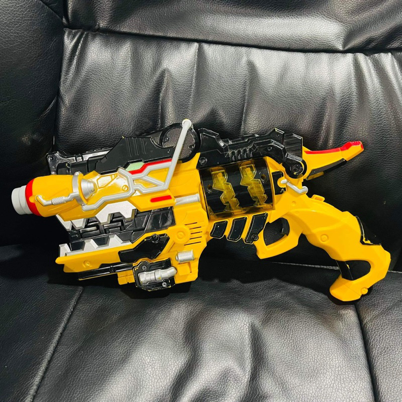 DX Gaburevolver แถมจูเดนจิ2ชิ้น | ที่แปลงร่างเคียวริวเจอร์ จากขบวนการ ...