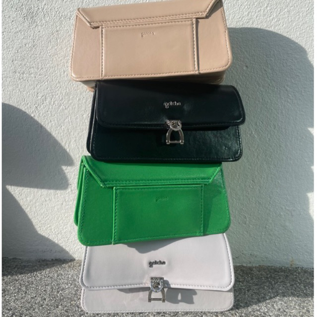 Gotcha Tweeny Crossbody Bag กระเป๋าสะพายข้าง | Shopee Thailand