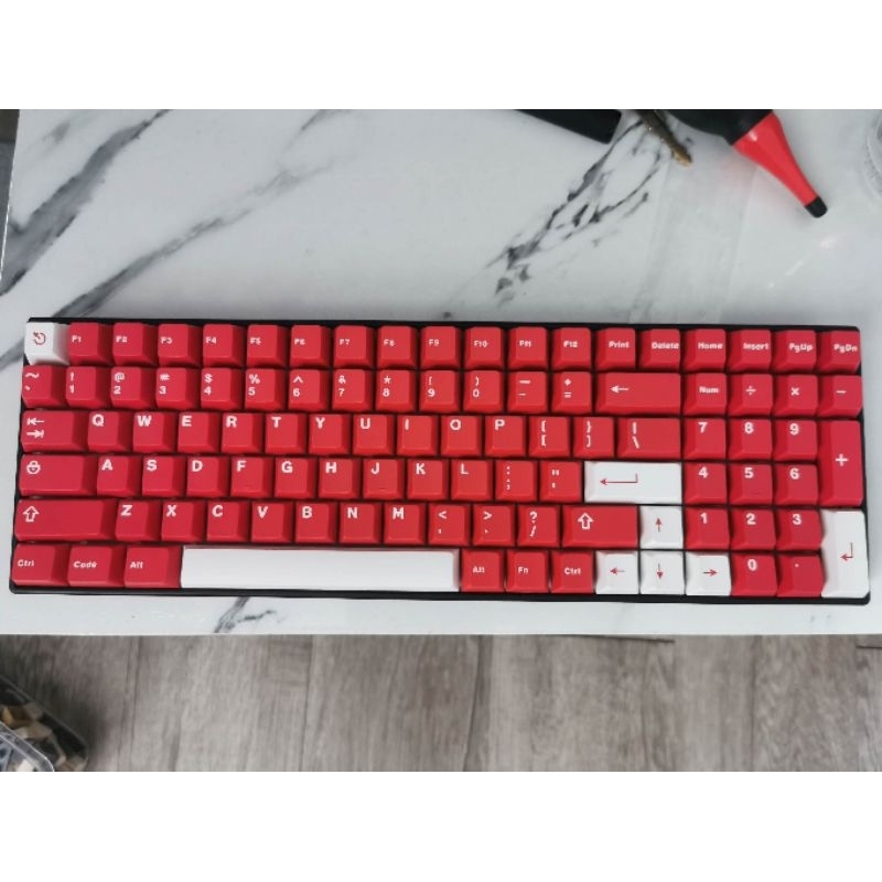 (พร้อมส่งจากไทย)GMK Classic Red Clone Keycap Set | Shopee Thailand