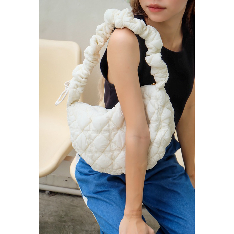 cloud bag ของมันต้องมี | Shopee Thailand