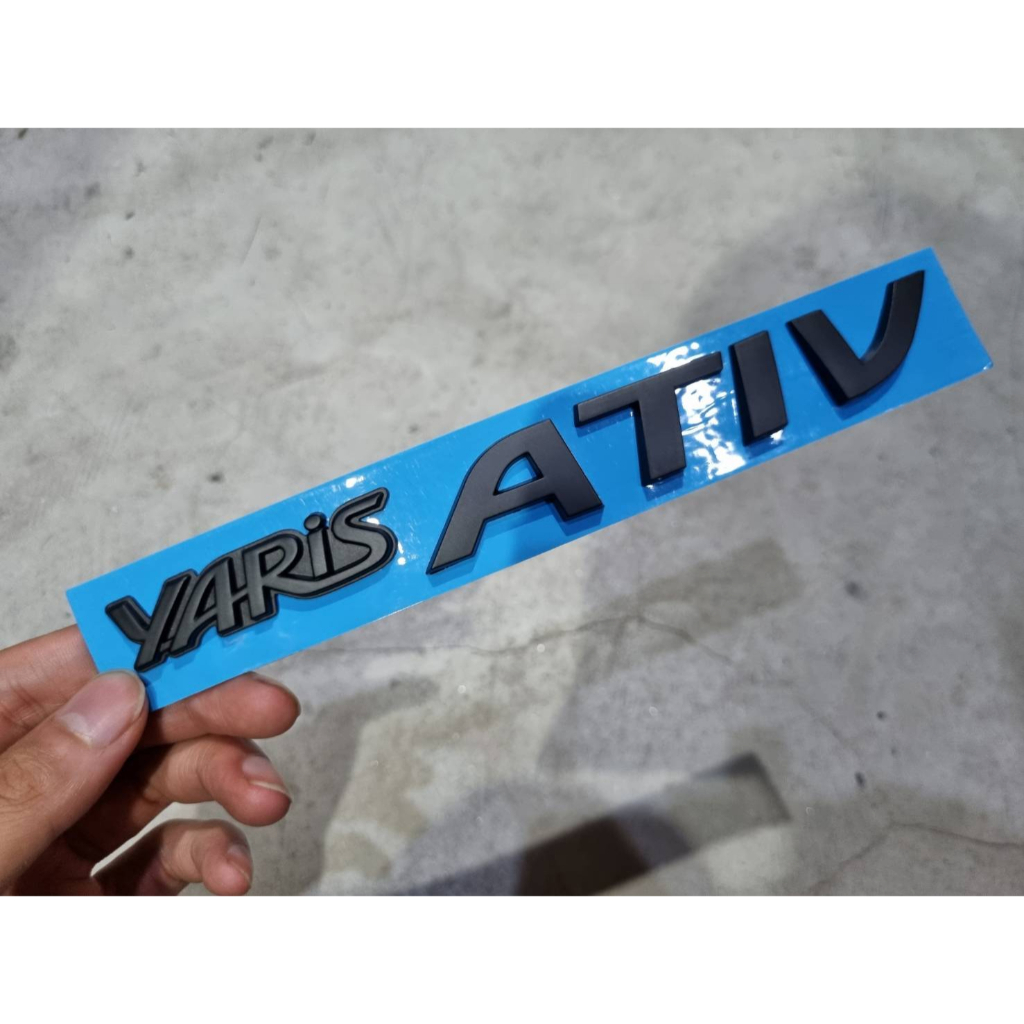 โลโก้ตัวอักษร ยาริส เอทีฟ รุ่น 4 ประตู โตโยต้า ปี 2021 - 2022 YARIS ...