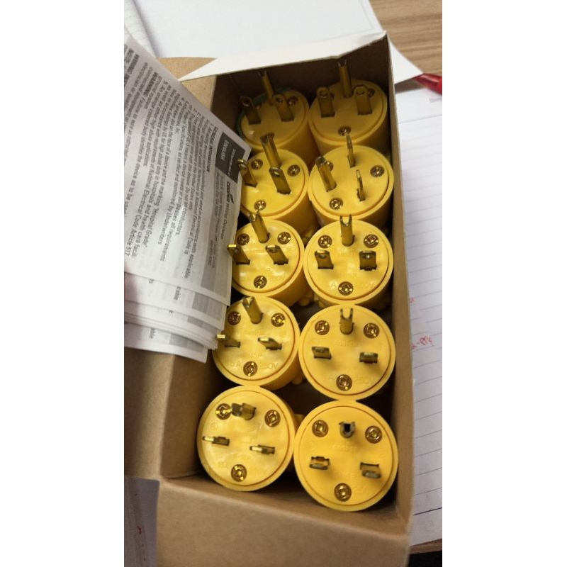 4866 COOPER Industrial Plug 15A 250VAC | Shopee Thailand