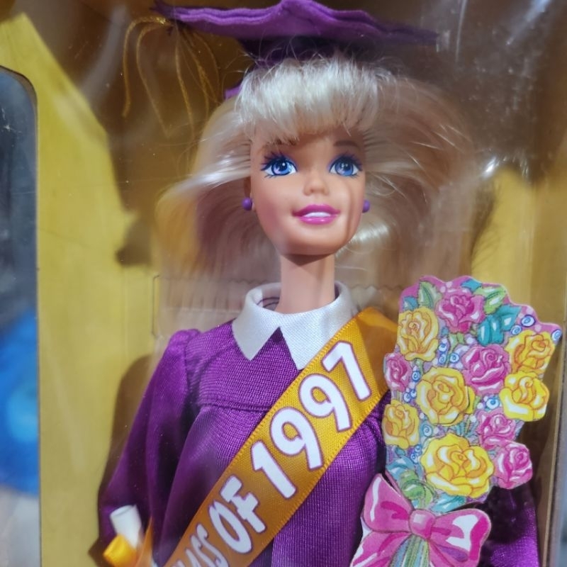 1997 Class of 97 Graduation Barbie Doll Blonde Special Edition #16487 ...