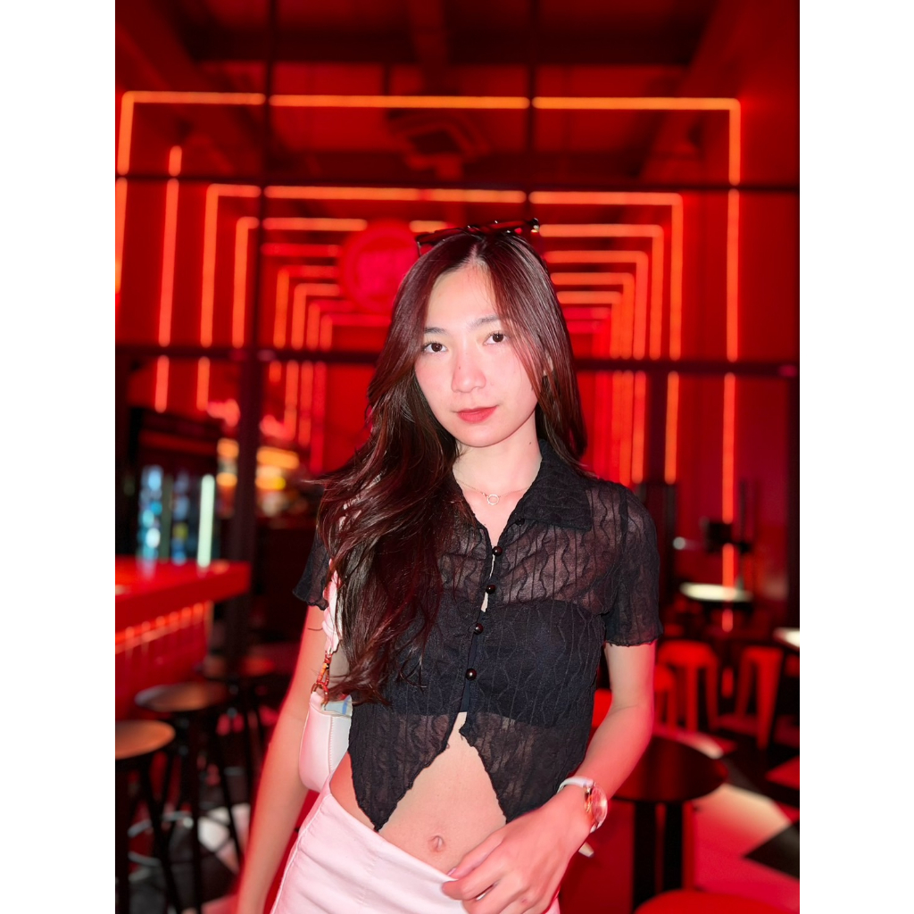 Cicishop(J333) เสื้อcropแขนสั้นY2k เบาๆมีปก มีกระดุม แซ่บแบบมีสไตล์ แมทซ์ง่าย | Shopee Thailand