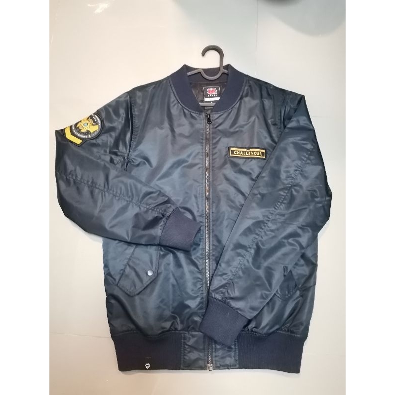 (มือ 2) League of Legends, Challenger Jacket 2016 | Shopee Thailand