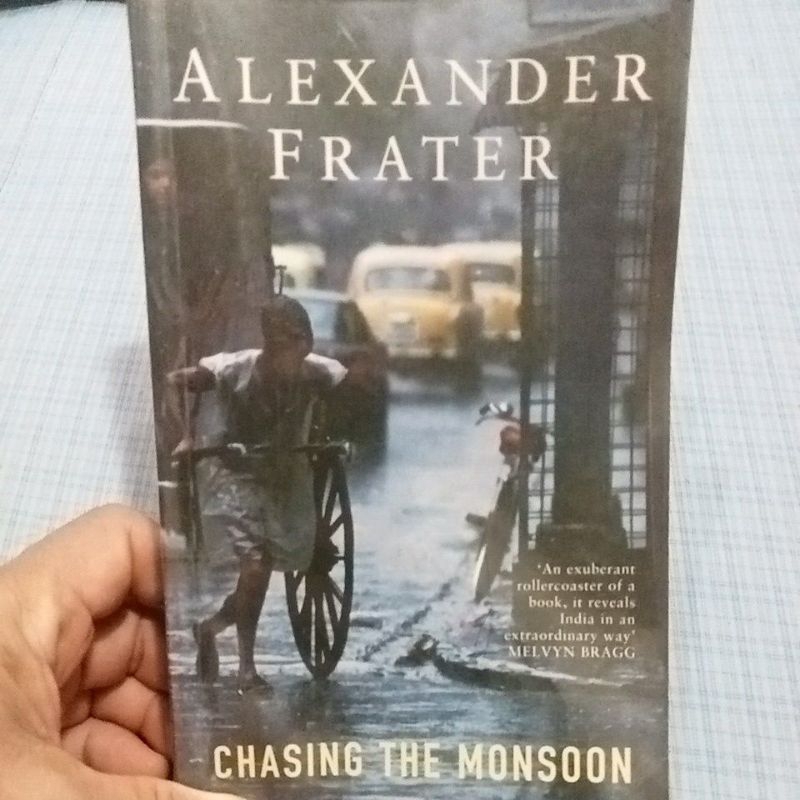 Chasing the Monsoon, Alexander Frater | Shopee Thailand