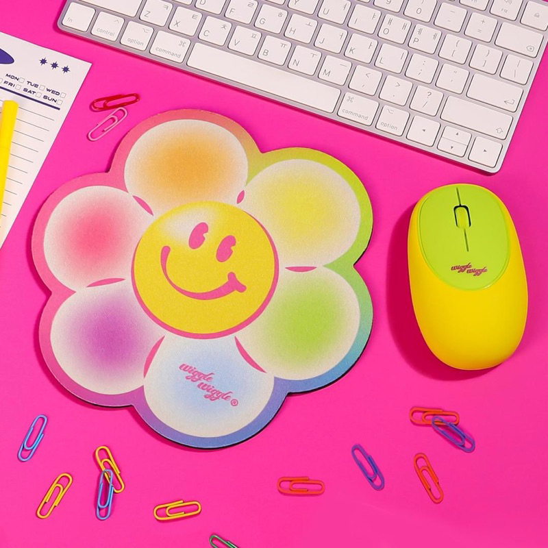 [พร้อมส่ง]Wiggle Wiggle Mouse Pad แผ่นรองเม้าส์ | Shopee Thailand
