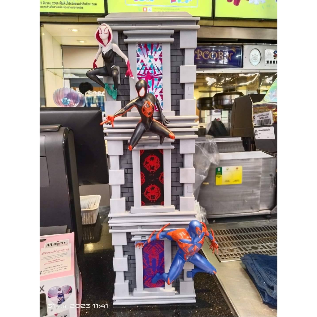 ถังป๊อปคอร์น Major Spider-man Across The Spider-Verse Popcorn Bucket ...