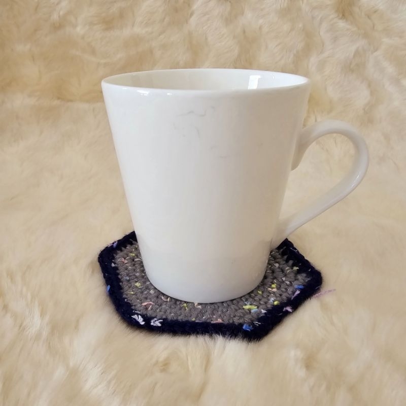 Hexagon Coaster ( Two - Tone ) | Shopee Thailand