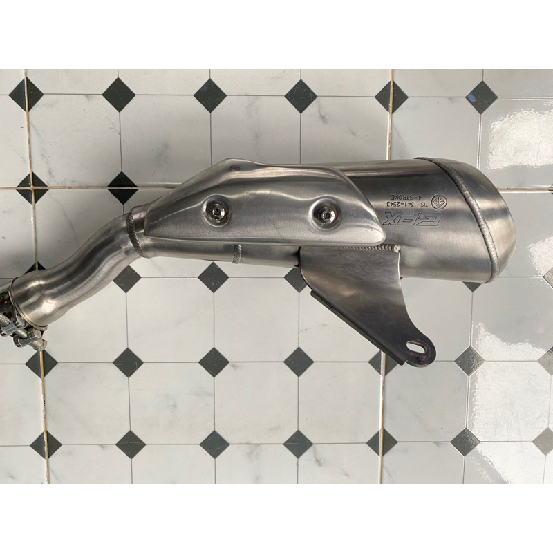 ท่อไอเสีย GPX mad300 ท่อเดิมแท้โรงงาน | Shopee Thailand