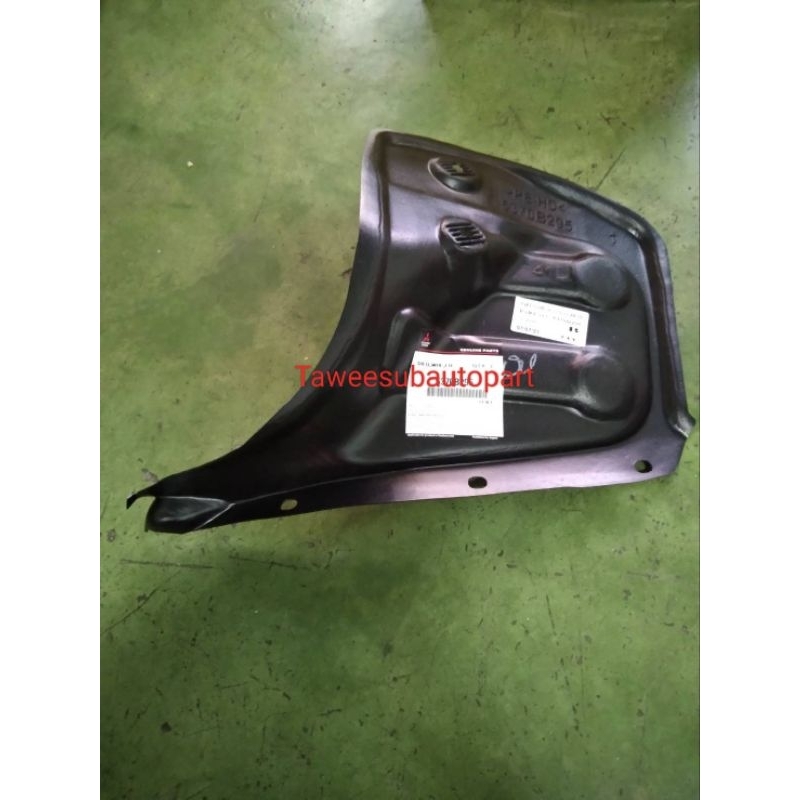 พลาสติกซุ้มล้อหลังแท้ ซ้าย ATTRAGE A13A 5370B295 LH | Shopee Thailand
