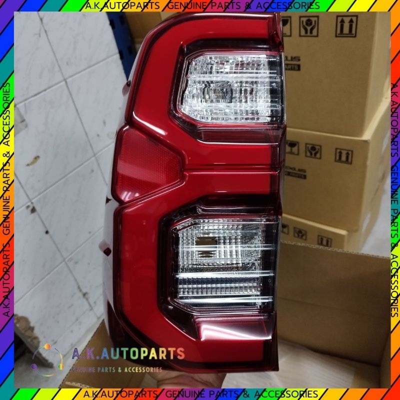ของแท้!! 81560-0K690 ไฟท้ายโตโยต้า ด้านซ้าย LH REVO LED 2022 แท้ 100% ...