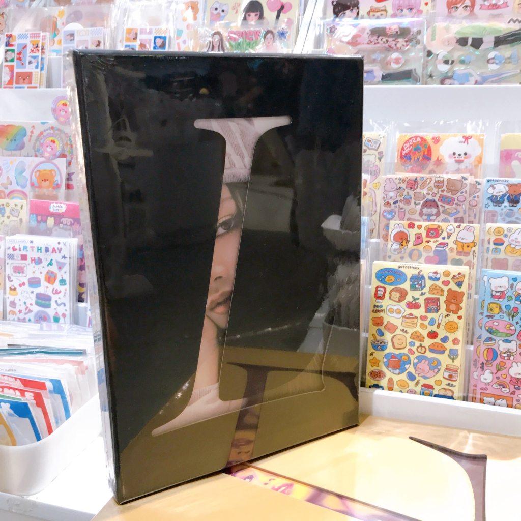 (พร้อมส่ง) อัลบั้มลิซ่า ของแท้รอบไซน์ การ์ดลิซ่า lisa card lalisa album ...