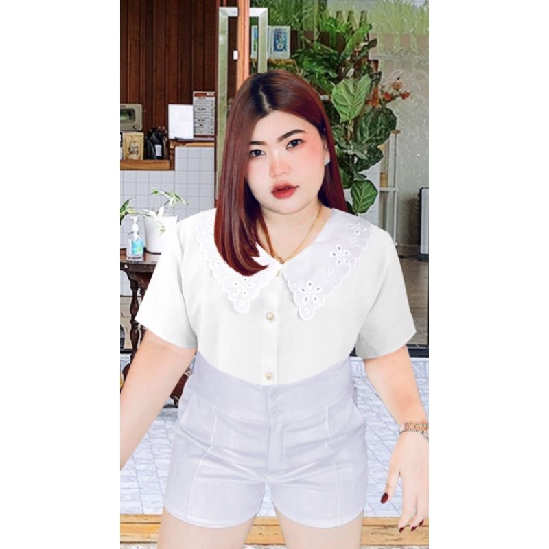 BN23.เสื้อสาวอวบ ปกลูกไม้ฉลุลายดอกไม้ กระดุมหน้า อก38-46" | Shopee Thailand