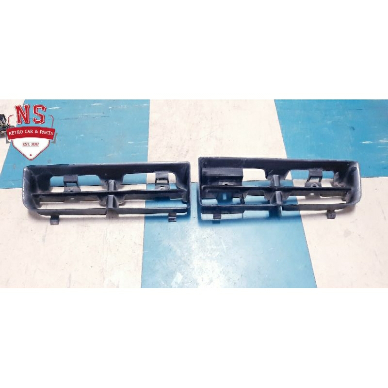 ช่องลมในกันชน toyota crown ms133 | Shopee Thailand