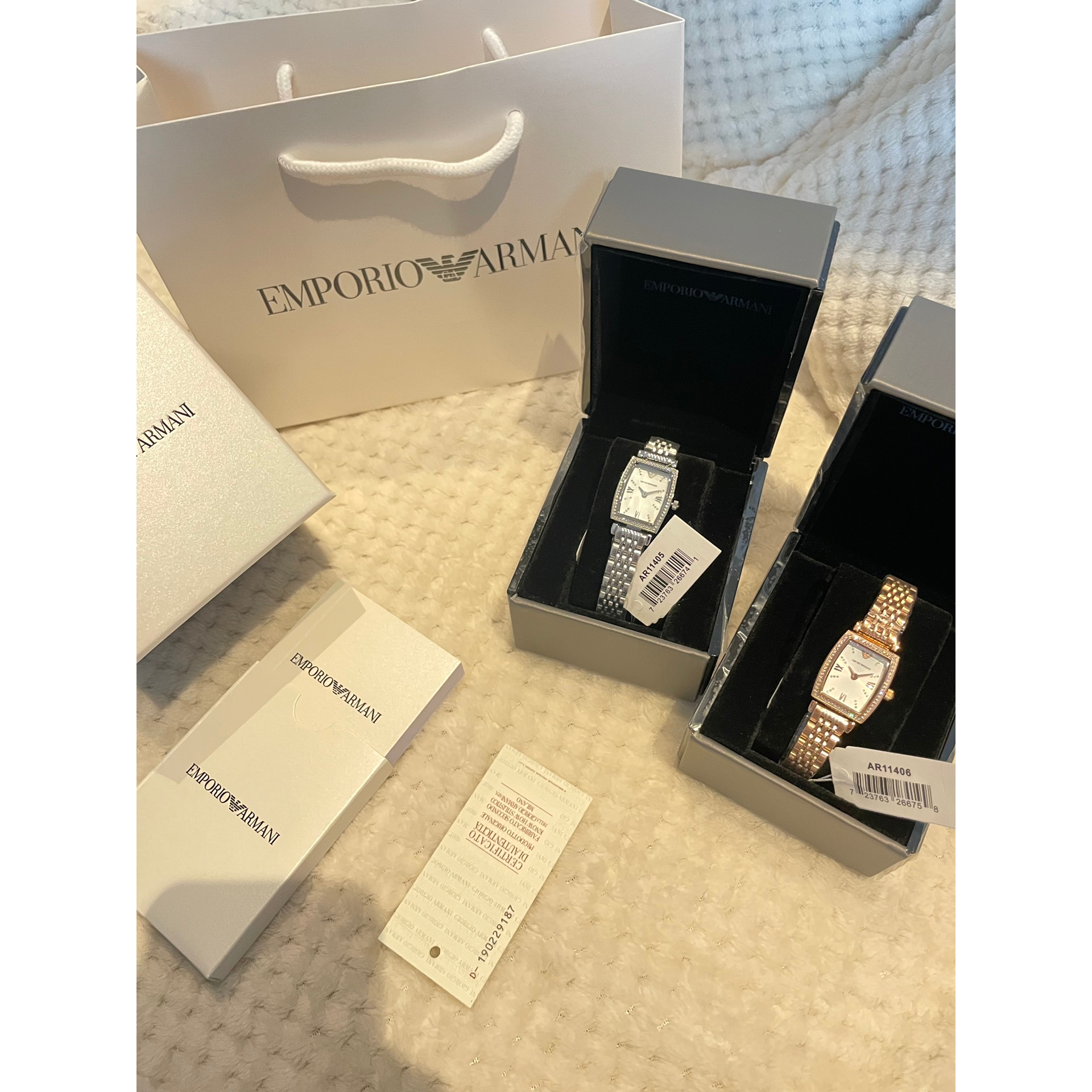 Armani woman's crystal-encrusted quartz watch AR11405 AR11406 - 26mm ...