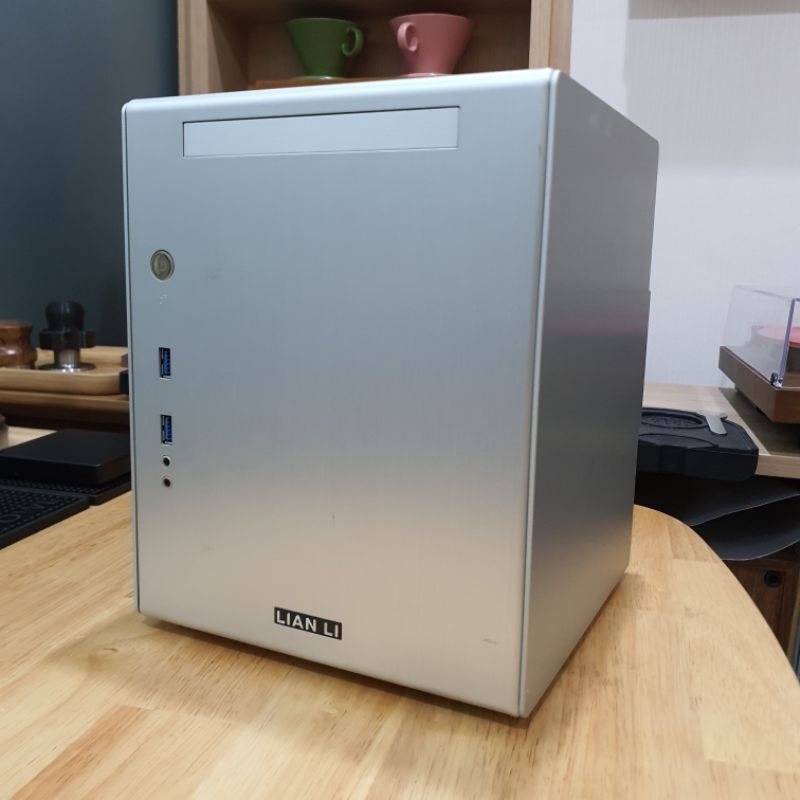 *รับโค้ดเงินคืน* เคส Lian Li PC Q03 Mini ITX Tower Case สภาพดี | Shopee ...