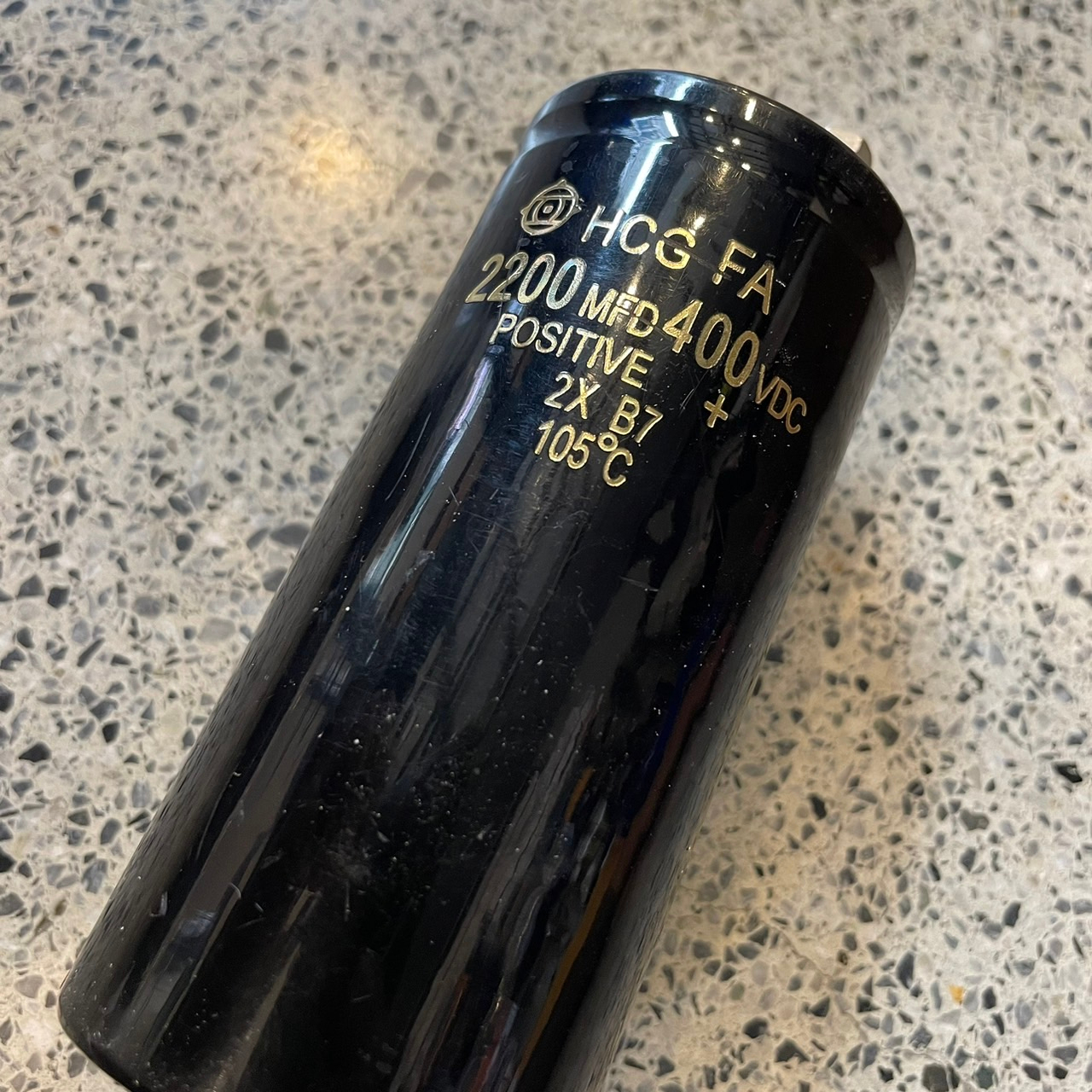 Capacitor HCG FA 2200MFD 400VCD | Shopee Thailand