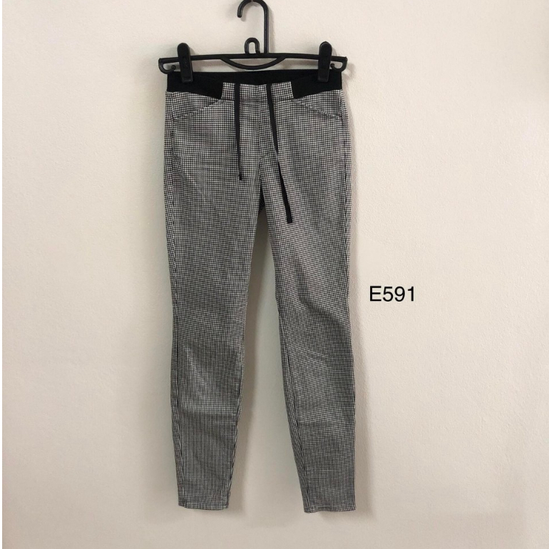 S(ญ) Heattech (E591) กางเกงตัวนอก แบรนด์ uniqlo ยูนิโคล่ | Shopee Thailand