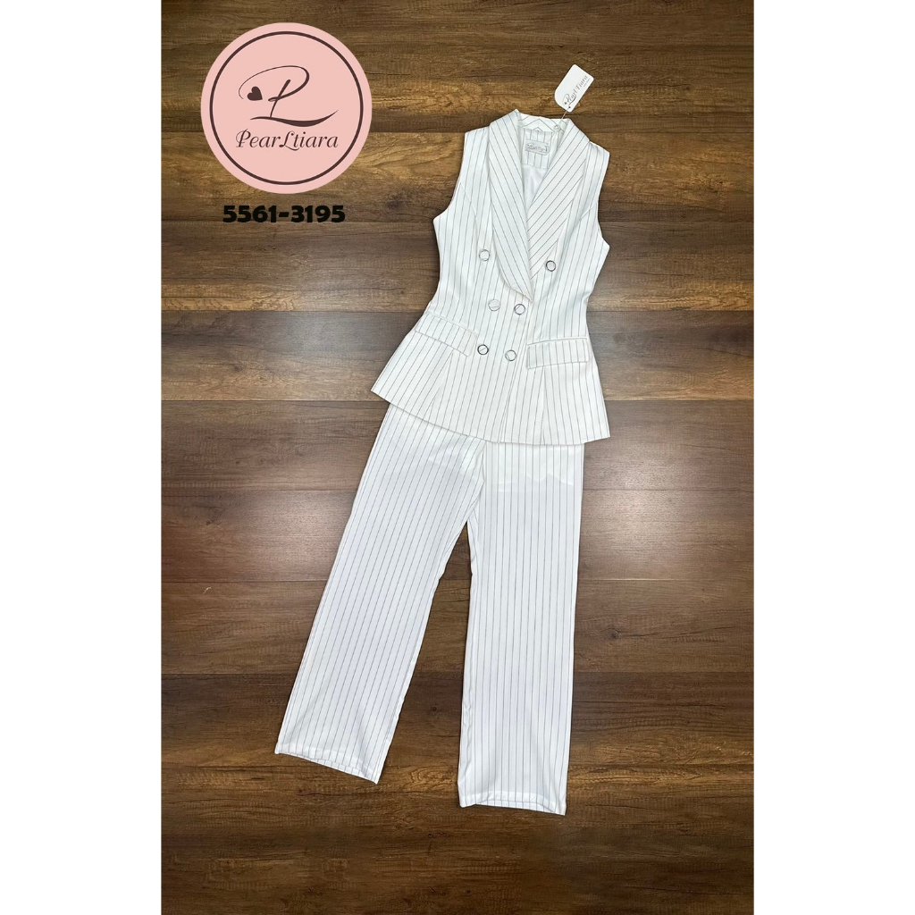 Pearl tiala Setเสื้อคอปก+มาพร้อมกางเกงขายาวขาว(*สอบถามสต๊อกก่อนกดสั่ง ...