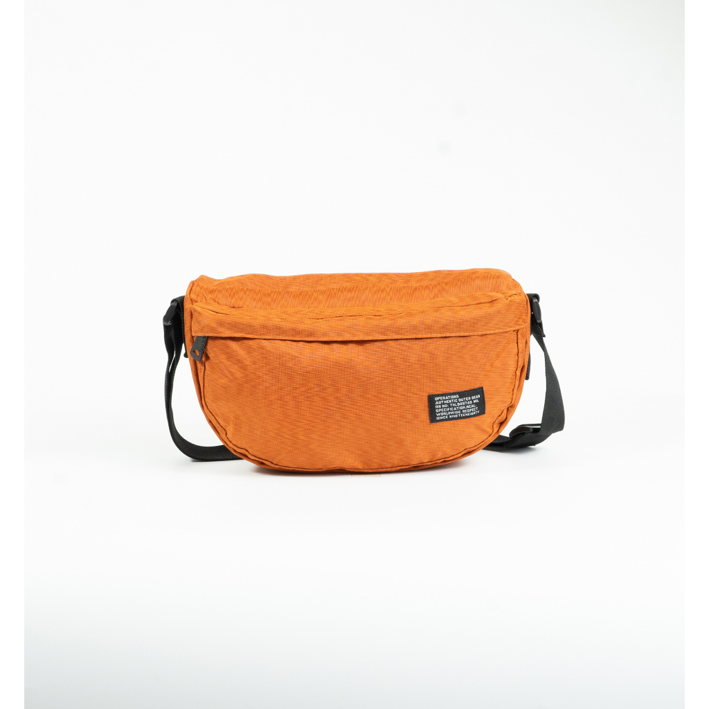 Bagsbird รุ่น MS02 กระเป๋าสะพายไหล่ ทรงเเตงโมที่ทรงไม่เหลี่ยมจนเกินไป เย็บเเบบผ้าบังซิป ช่วยกัน ...