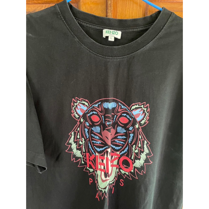 เสื้อ Kenzo size L Man อก 40-42 สภาพ95% ลายสกรีน ไม่ใช่ลายปัก | Shopee ...