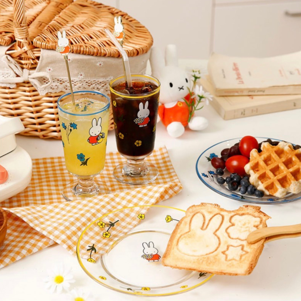 แก้ว จาน Miffy Glass Cup Dessert Set.Miffy แก้ว จาน ไม้คนสแตนเลส ลาย ...