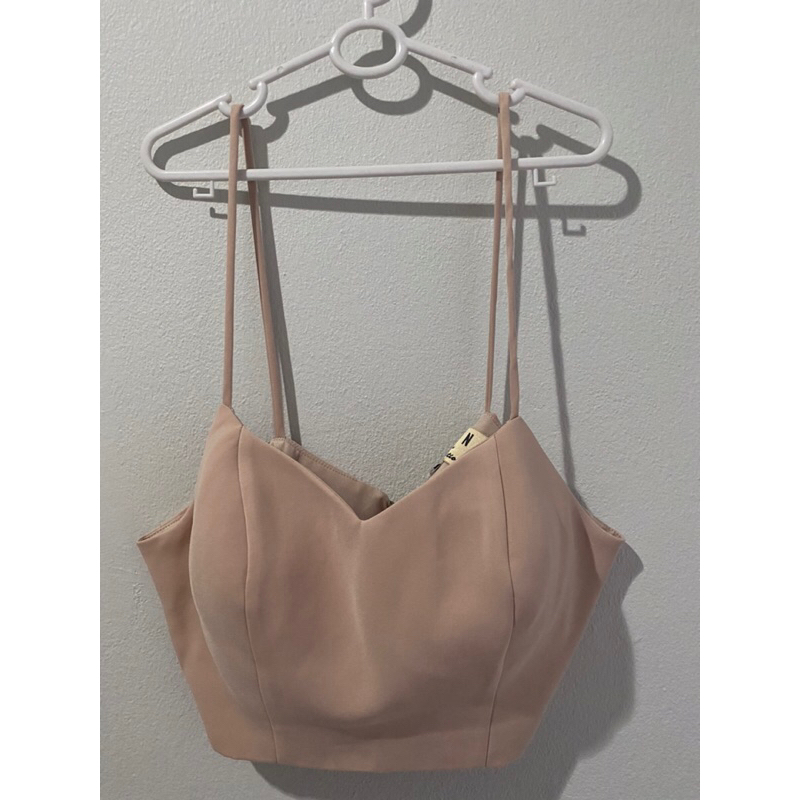 เสื้อตัวใน สีครีม Sarin size L | Shopee Thailand