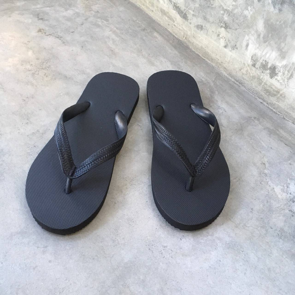 Scorpion Basic รองเท้าแตะยางพาราแท้ รุ่น เบสิก สีดำ | Shopee Thailand