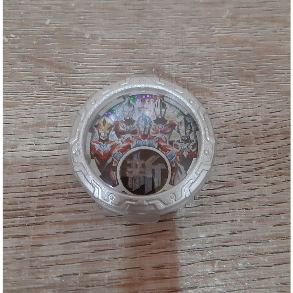 Dx Ultra Crystal & Ultra Capsule เสริมแบบพิเศษ คละแบบ จาก Ultraman R/B ...