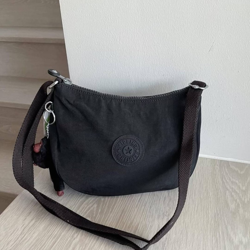 กระเป๋า Kipling celeste hobo crossbody bag black tonal size:SIZE ...
