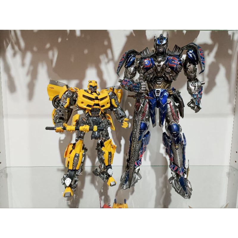 Comicave Transformers Optimus Prime & Bumblebee ของแท้ | Shopee Thailand