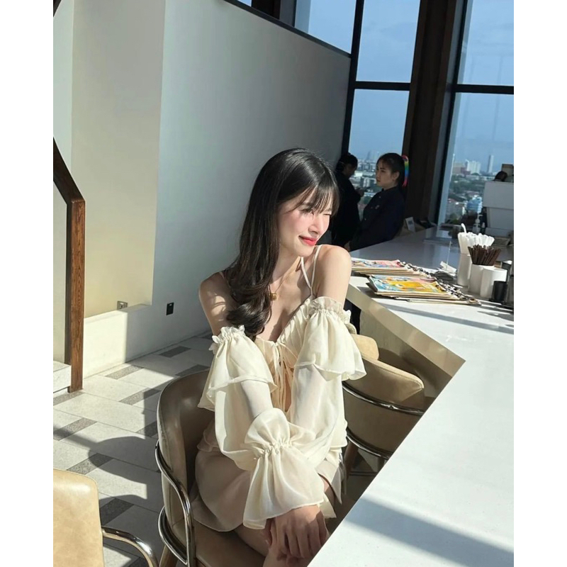 Adele - Cream 🍦🐰 (เซ็ตเสื้อชีฟองกับกระโปรงกางเกงค่ะ) AD-CREAM | Shopee ...