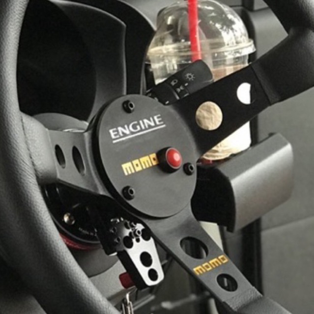 ฝาแตร MOMO ENGINE ทรงรถแข่ง ฝากดแตร ปุ่มแตร สวิทแตร ใช้กับ พวงมาลัย ได้หลายรุ่น momo sparco omp ...