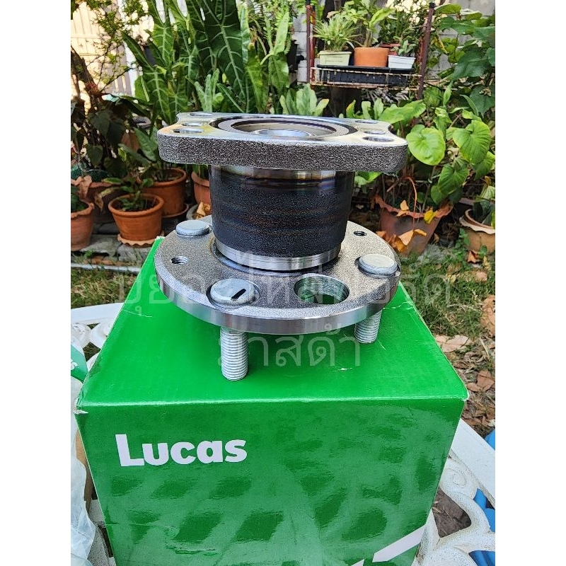ลูกปืนล้อหลังพร้อมดุมล้อ LUCAS (1ข้าง) สำหรับรถฟอร์ดเฟียสต้าทุกรุ่น และ ...