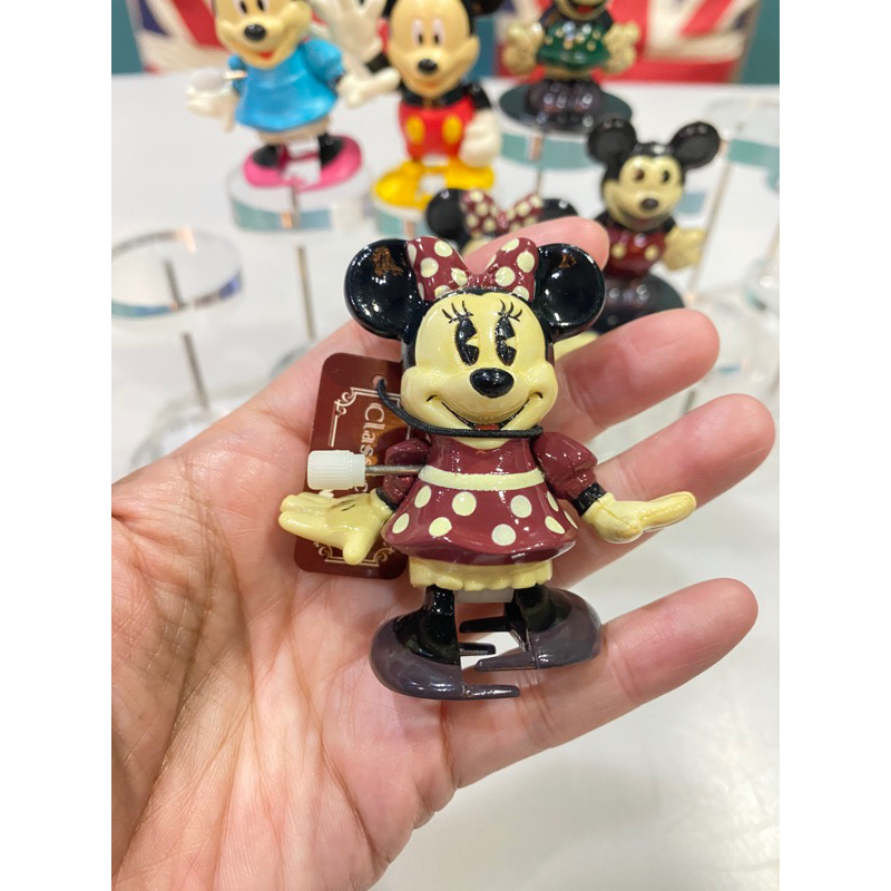 โมเดลไขลาน Disney Yujin Mickey Minnie | Shopee Thailand
