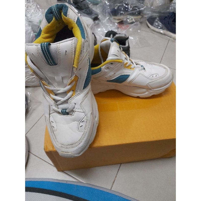 รองเท้า Akill Classic มือสองของแท้เบอร์ 41 | Shopee Thailand