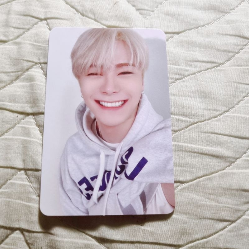 Astro card moonbin switch on | Shopee Thailand