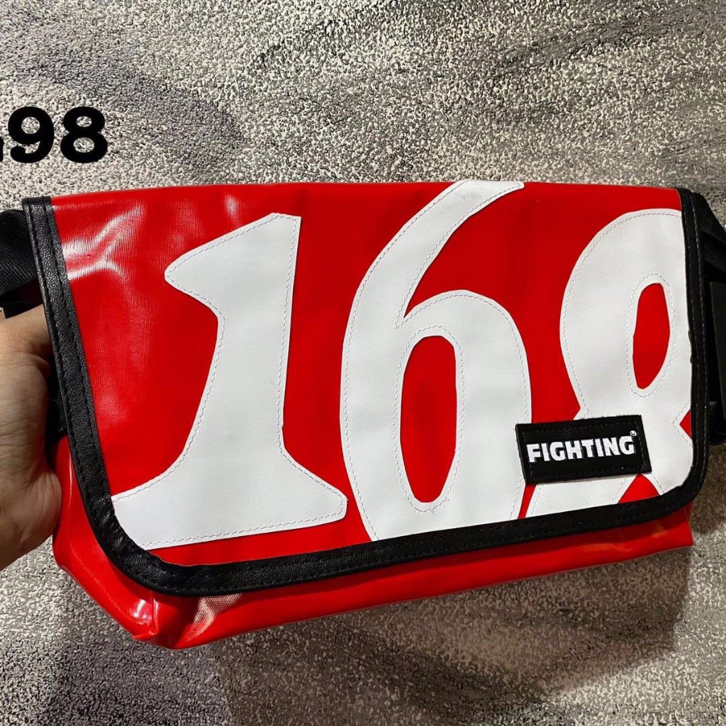 [Season 2] FIGHTING L กระเป๋าผ้าใบ ไฟท์ติ้ง 12 นิ้ว สายเบลท์ สะพายข้าง ...