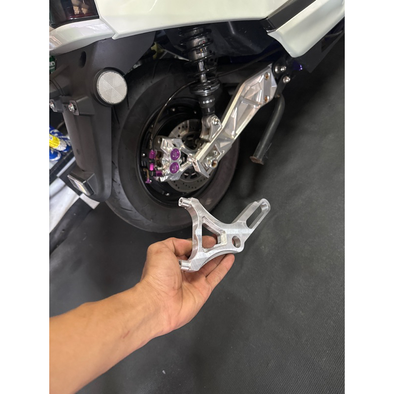 ขาปั้มรถไฟฟ้า Aj E2 Lion Q1 ขาหน้าและหลังจานเดิม 180-180-200-220 ...