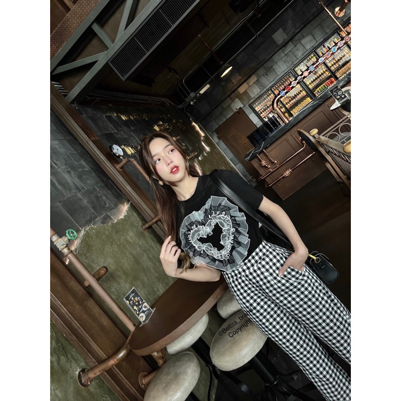 set เสื้อแต่งหัวใจ+กางเกง ป้าย bellita พร้อมส่งL | Shopee Thailand