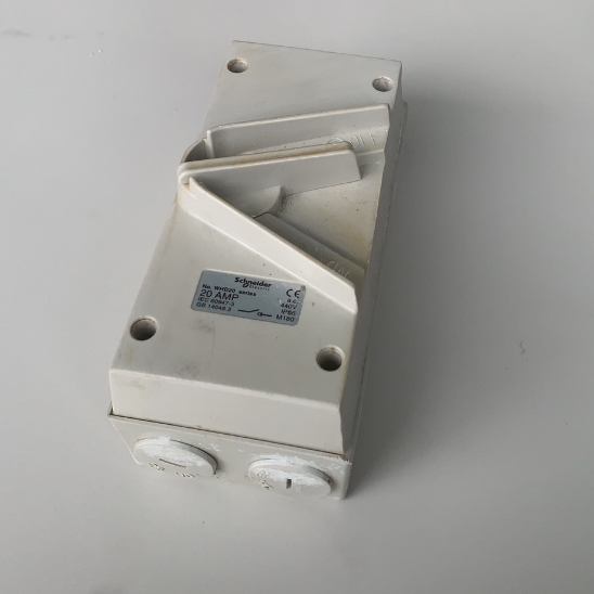 Schneider WHD20 20 AMP IEC 60947-3 สวิตช์กันน้ำ ชไนเดอร์ อิเล็คทริค มือ ...