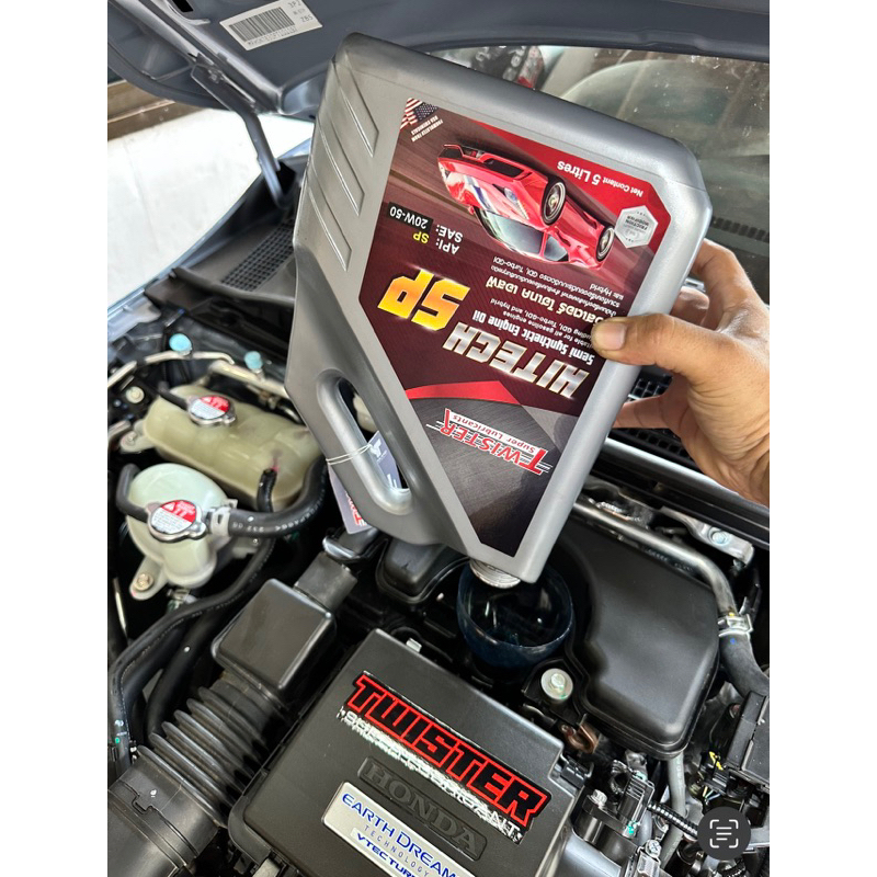 Twister Hitech SP 20W50 API SP 5+1ลิตร พร้อมหัวเชื้อน้ำมันเครื่อง SP285 และ Blue Power | Shopee ...