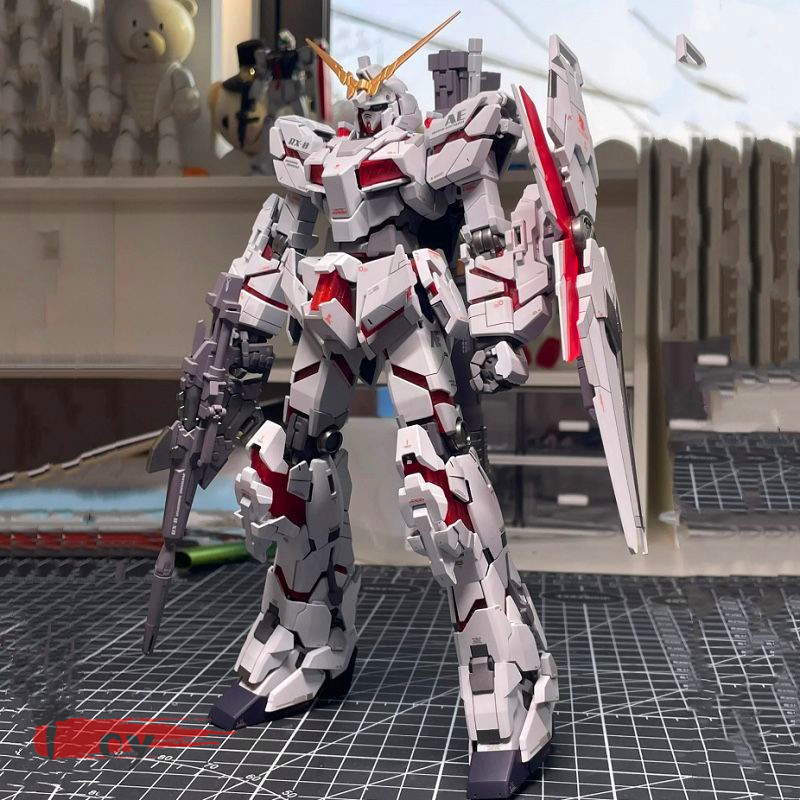 โมเดลกันดั้มประกอบ HG Unicorn Strike Freedom Red Heresy Flying Wing ...