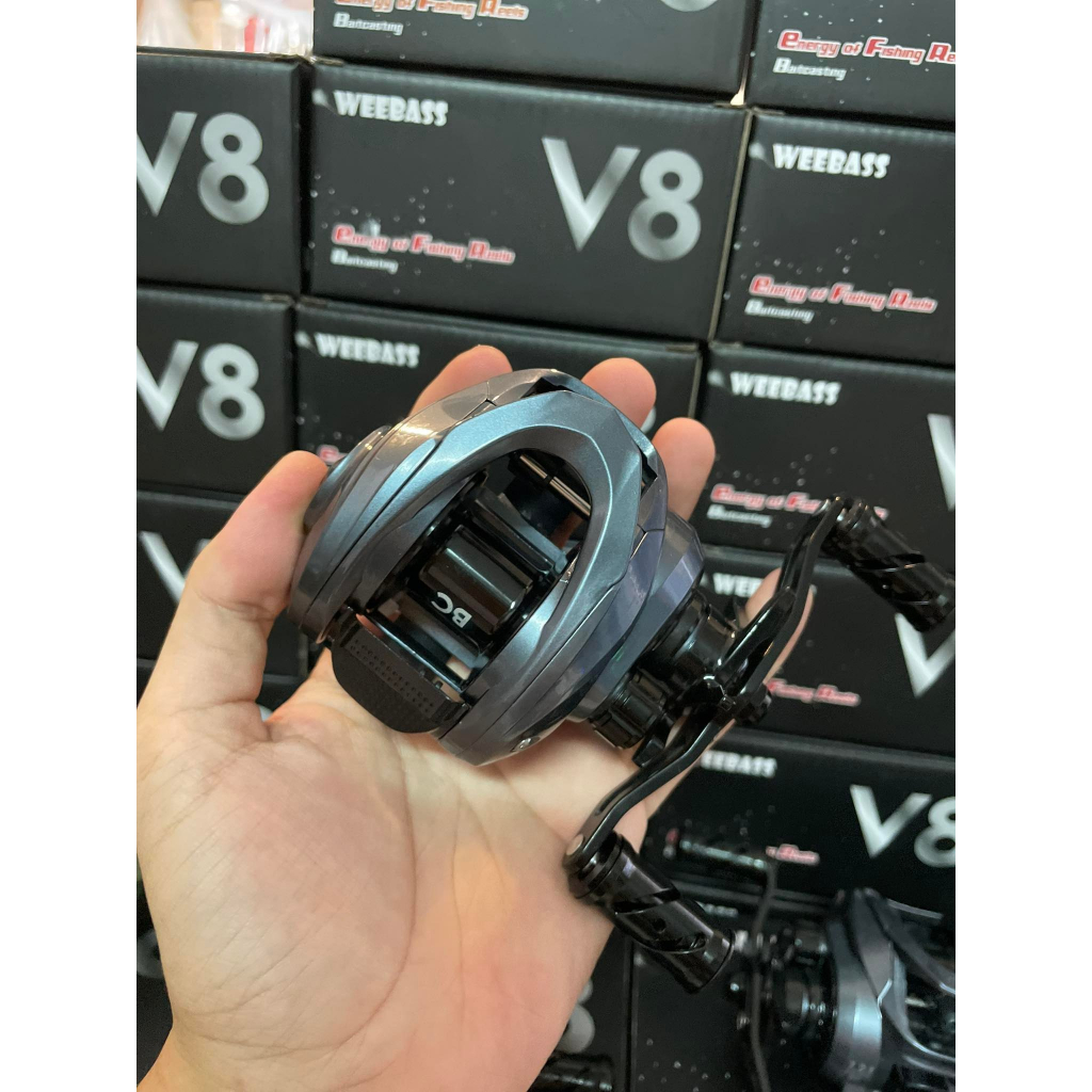 รอกหยดน้ำWeebass V8 แขนแต่ง หมุนลื่น หน่วง 2 ระบบ มีคลิกเสียงปลาลาก!! | Shopee Thailand