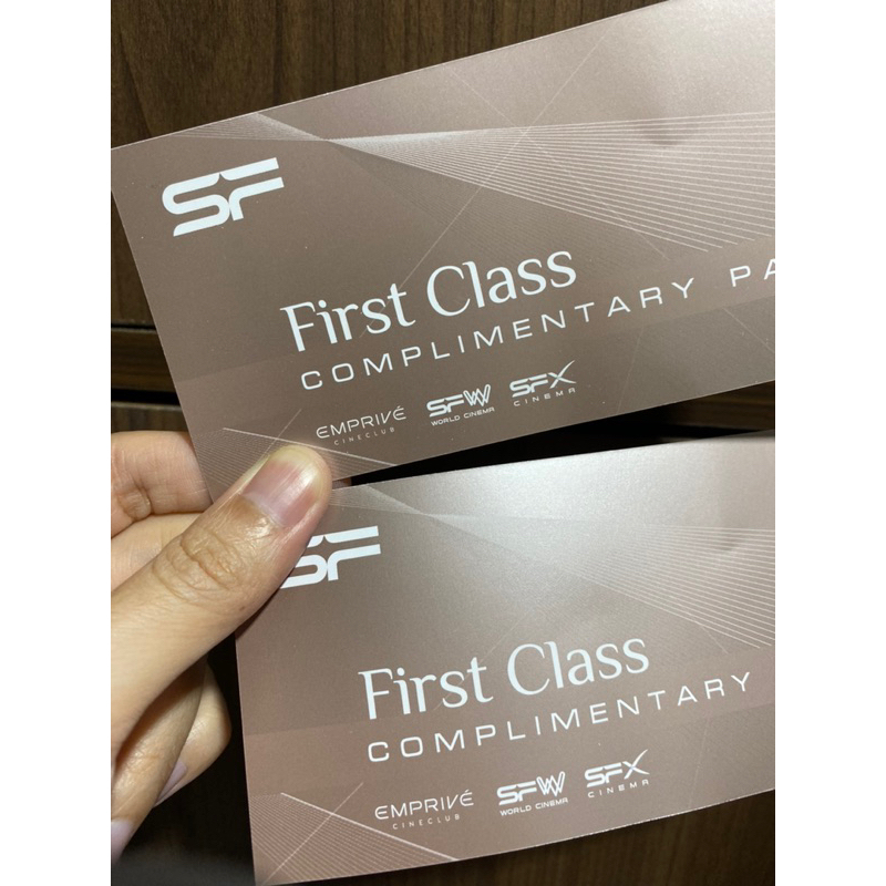 voucherบัตรชมภาพยนตร์ SF First Class | Shopee Thailand