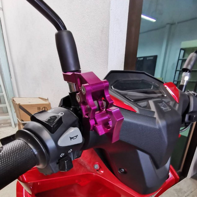 ตะขอเกี่ยวของ HONDA Click160 ABS และ Click160 Standard ของแต่ง Click160 จัดจำหน่ายทั้งปลีกและส่ง ...