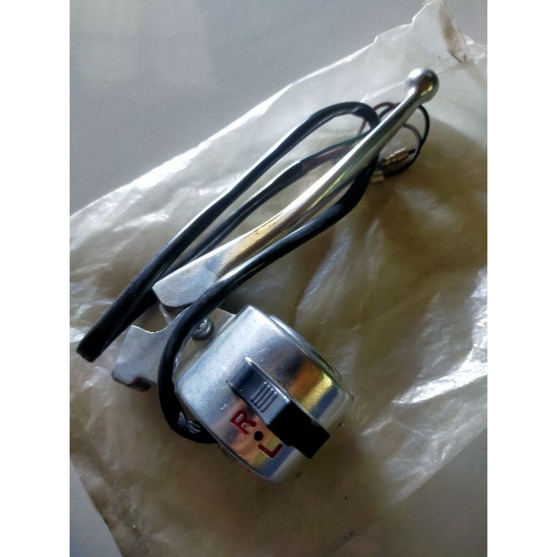 สวิตช์แฮนด์ สวิตช์ไฟเลี้ยว Yamaha YG1 YF1 YGS1 MF2 แท้ใหม่ | Shopee ...