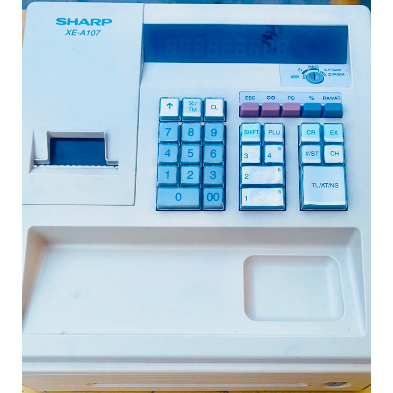 เครื่องบันทึกเงินสด SHARP รุ่น XE-A107 แป้นพิมพ์ขนาดกว้าง สภาพสวย 90 % มือสองใช้งานได้ปกติมือสอง ...